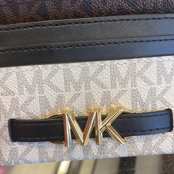 Michael Kors | Accessories | Michael Korsreed Large Pebbled Leather ...